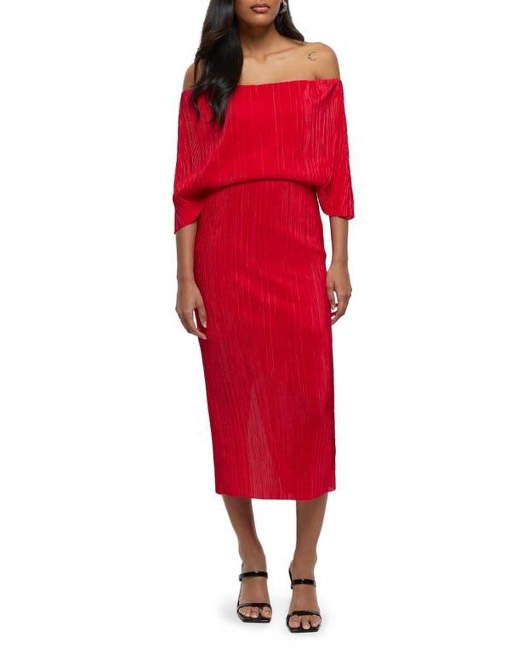 River Island Drape Off The Shoulder Plissé Midi Dress in Red | Lyst