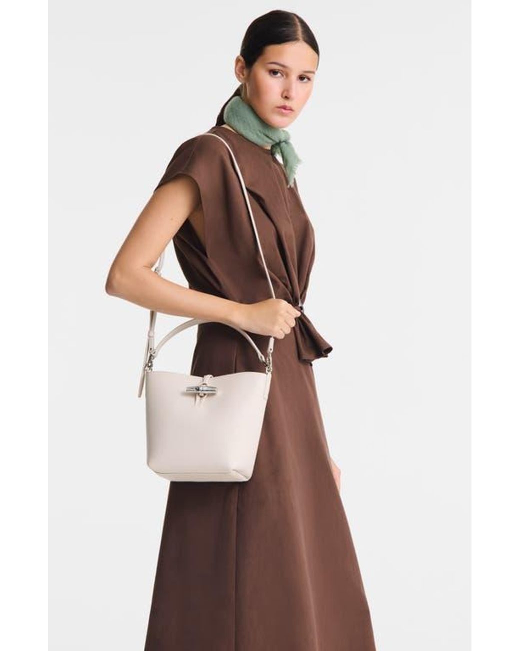 Longchamp Extra Small Le Roseau Leather Bucket Bag in Natural | Lyst