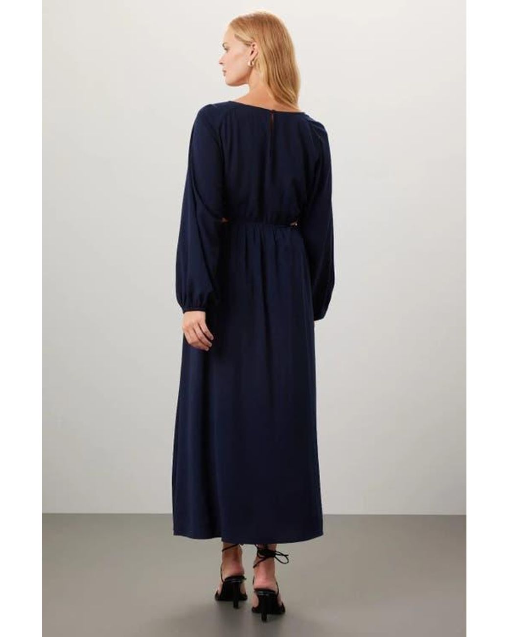 EMILIA GEORGE Amolia Gown in Blue | Lyst