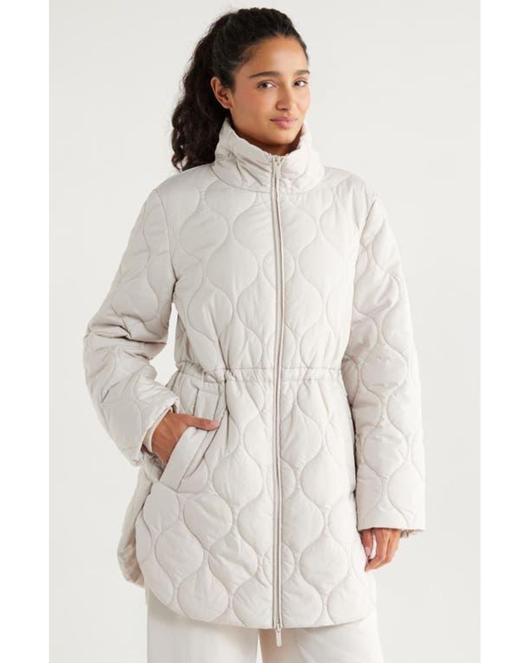 Zella Skyline Longline Quilted Jacket in White | Lyst