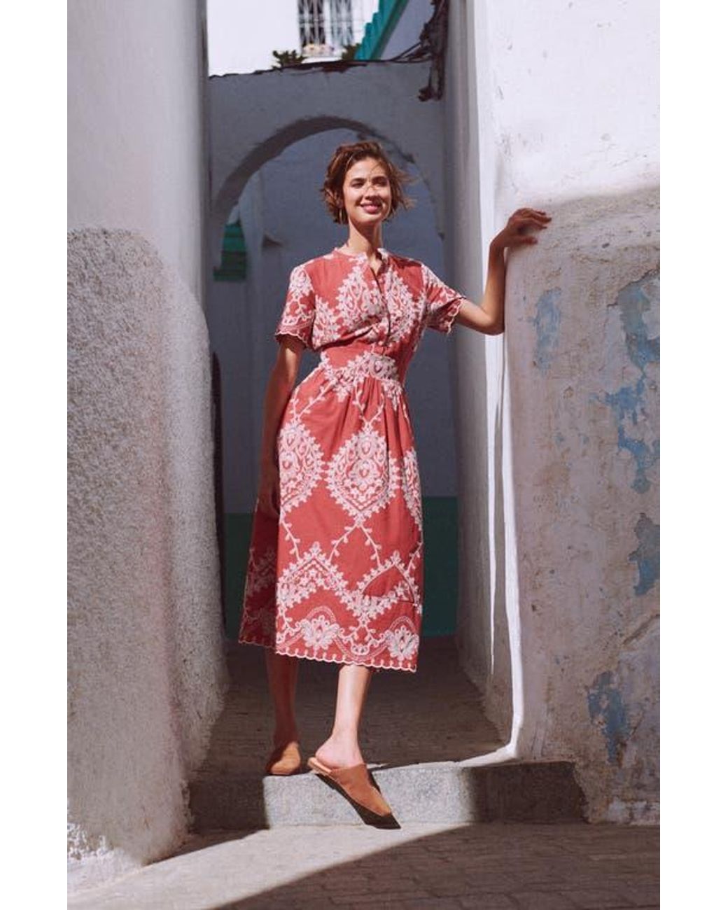 Boden Ivy Embroidered Midi Dress | Lyst