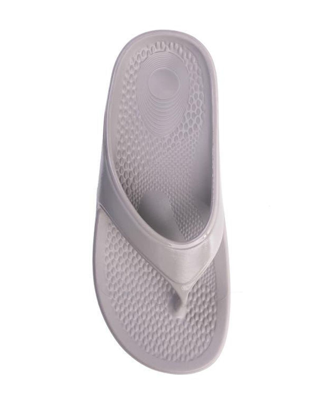 Revitalign Fusion Energy Flip Flop in Gray | Lyst