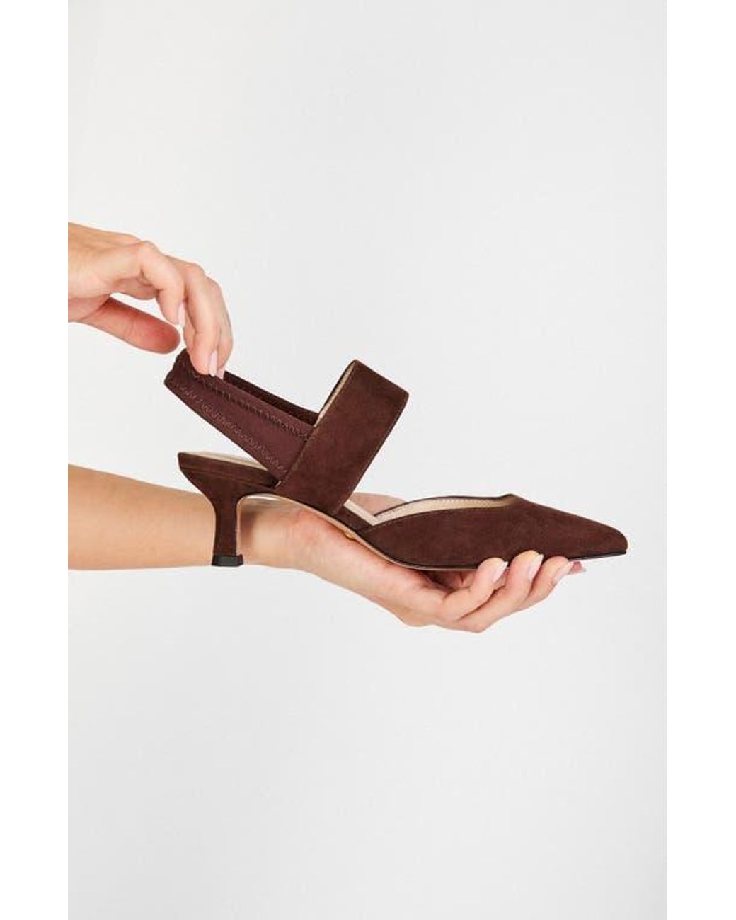 Pelle Moda Kiam Slingback Pointed Toe Kitten Heel Pump in Brown | Lyst