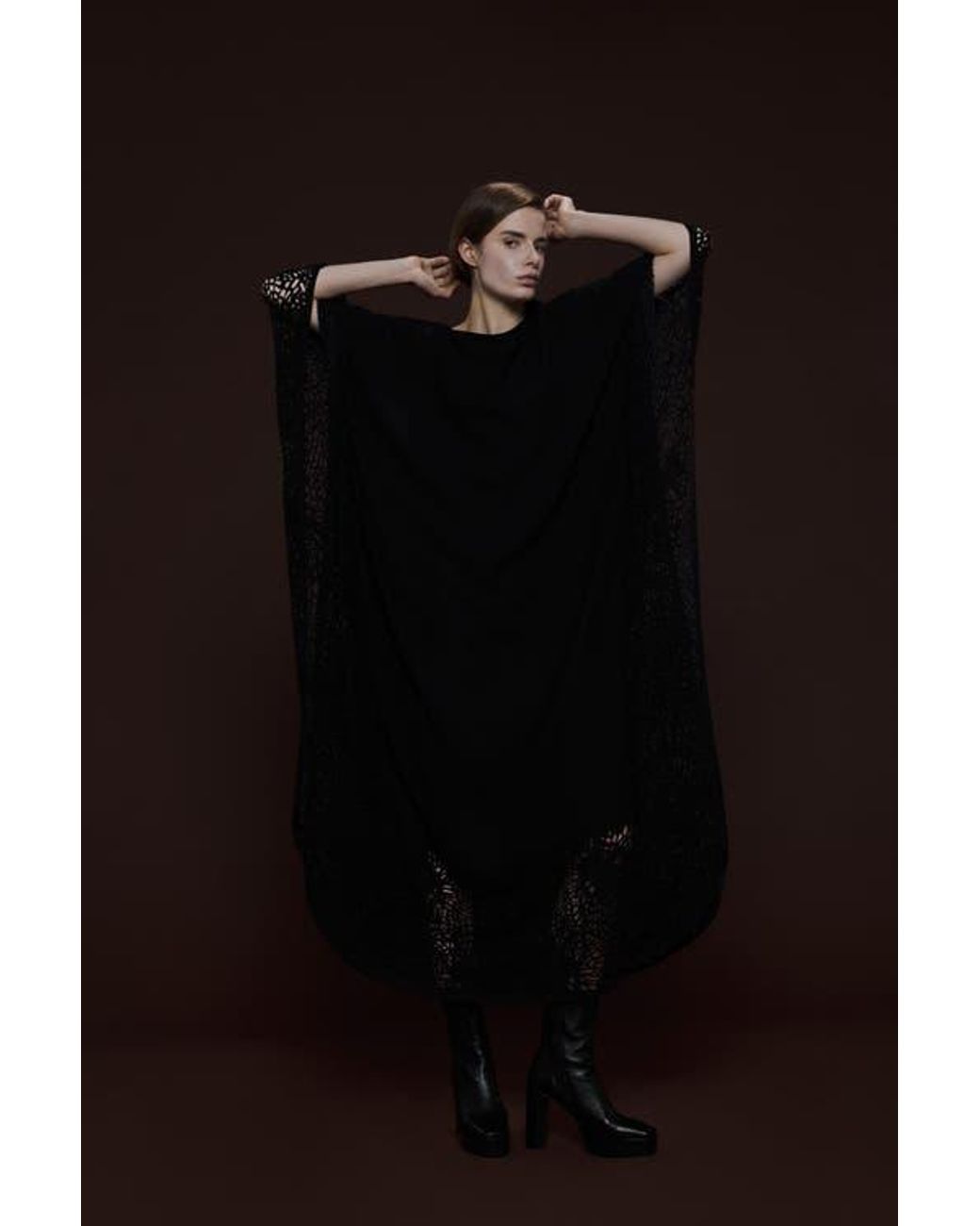 eem Laser-Cut Kaftan in Black | Lyst