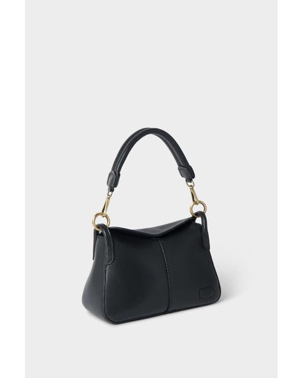 Osprey The Oxford Small Leather Shoulder Bag in Black | Lyst