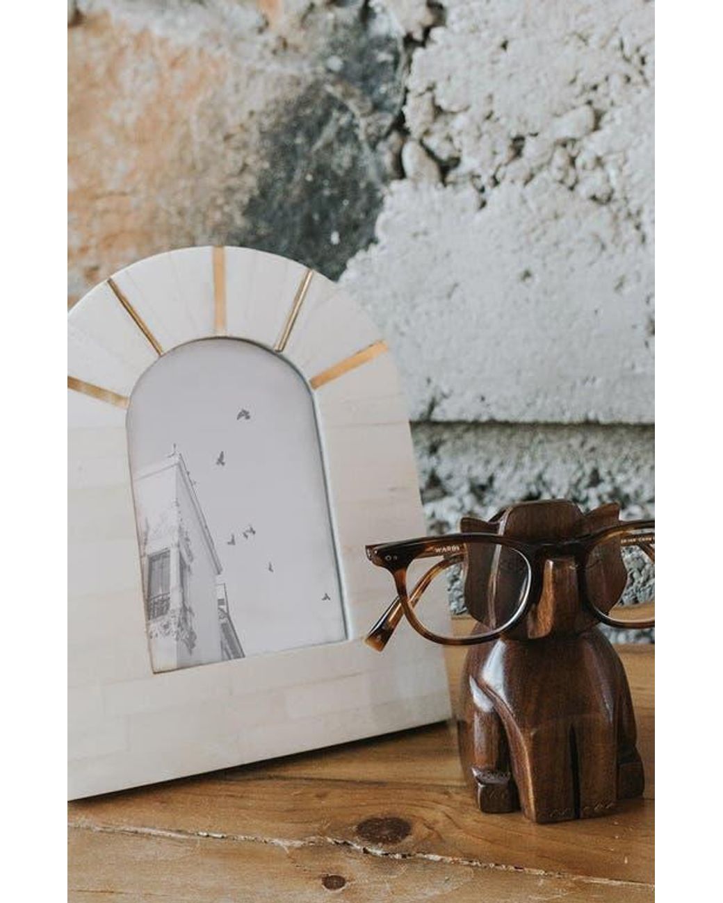 Matr Boomie Trunk Up Elephant Eyeglass Holder Stand in Brown | Lyst