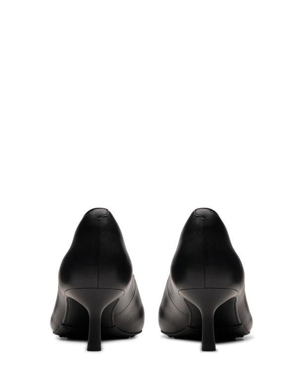 Clarks Adela Court Pump in Black | Lyst