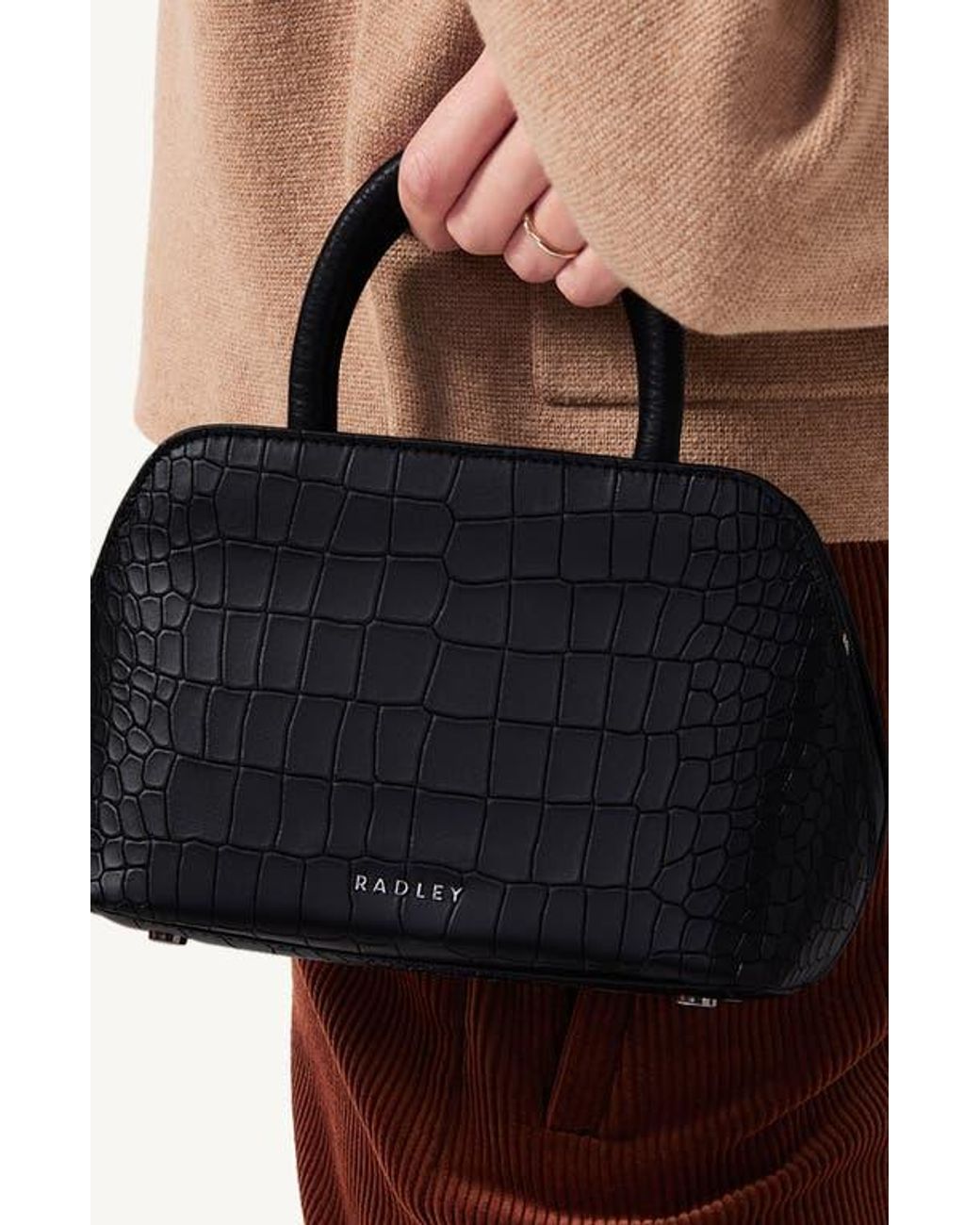 Radley Liverpool Zip Crossbody Bag in Black | Lyst