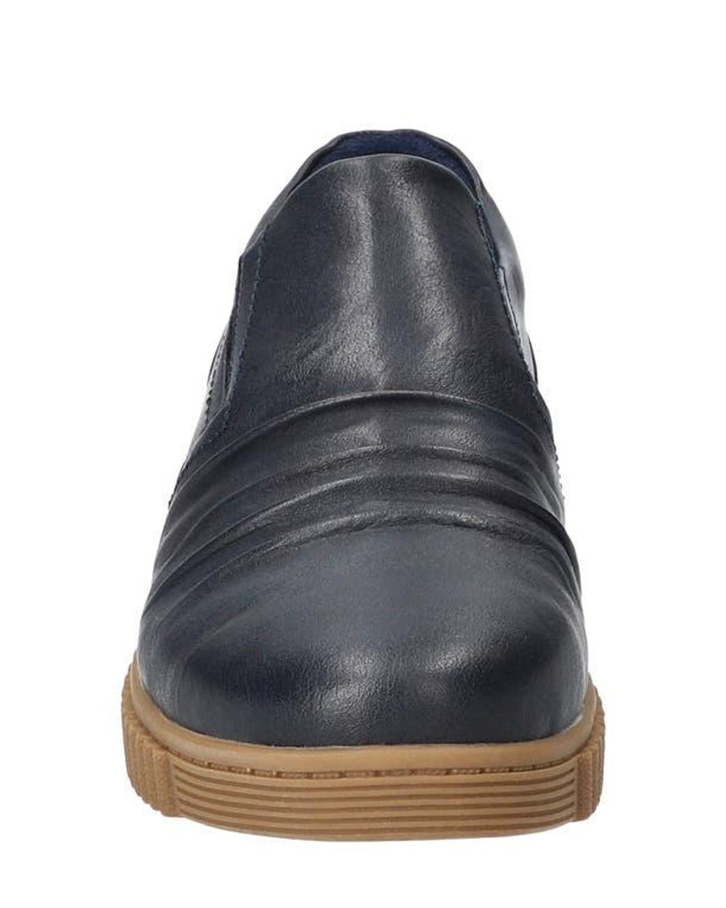Easy Street Kipper Slip-On Sneaker in Blue | Lyst
