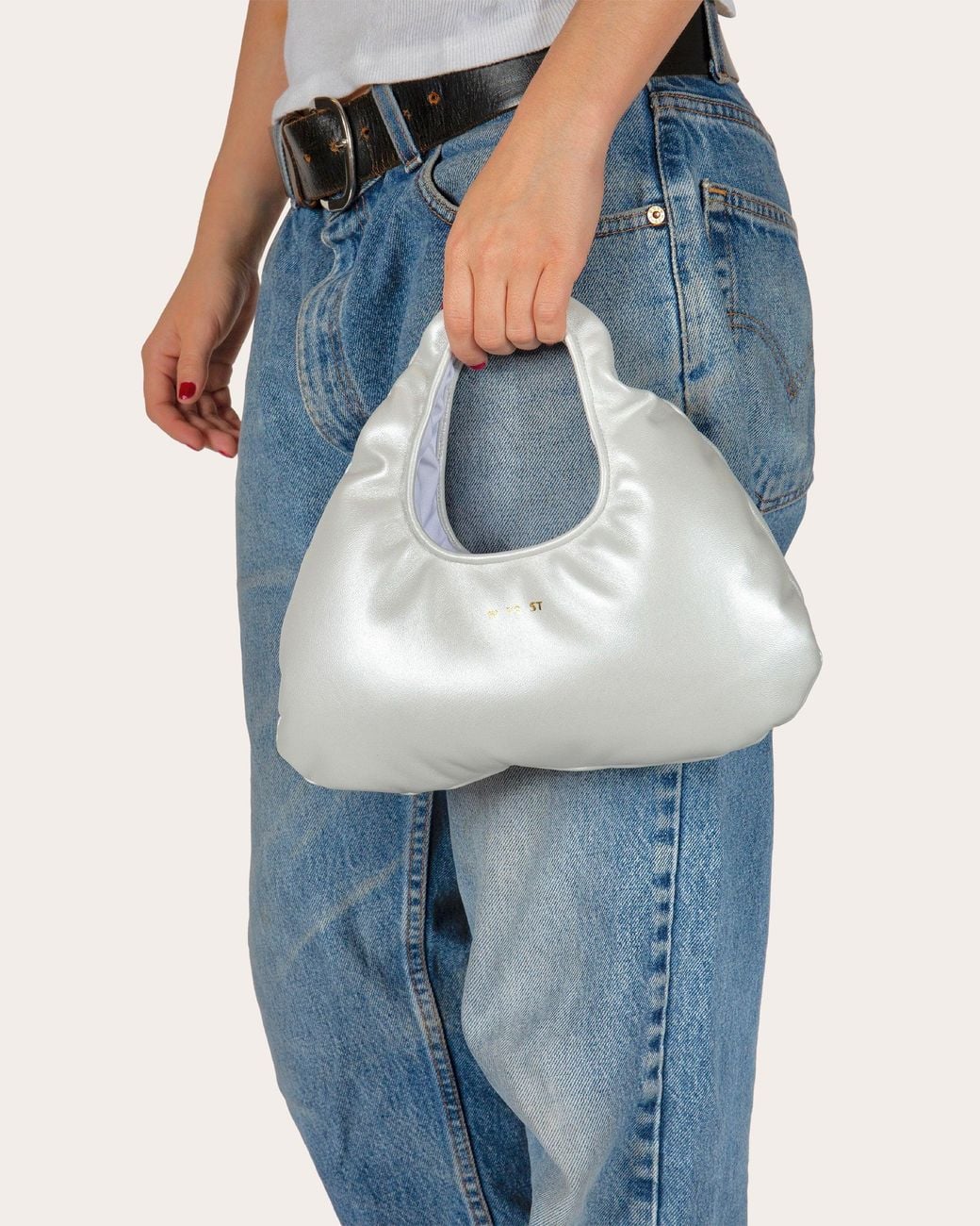 W 78 ST Micro Cloud Pearlescent Leather Tote in Gray | Lyst