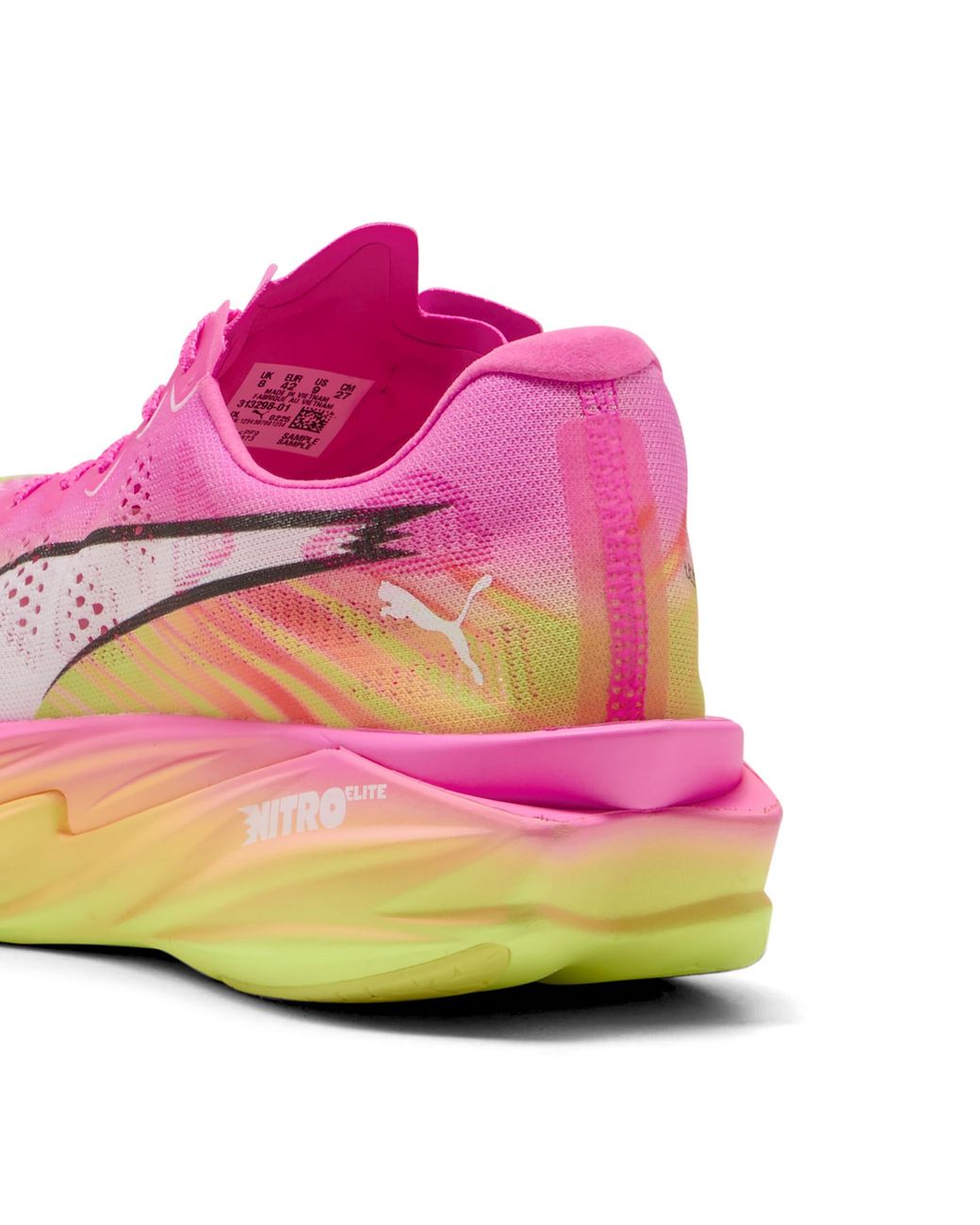 PUMA Deviate Nitro Elite 4 Running Shoes in Pink for Men | Lyst UK