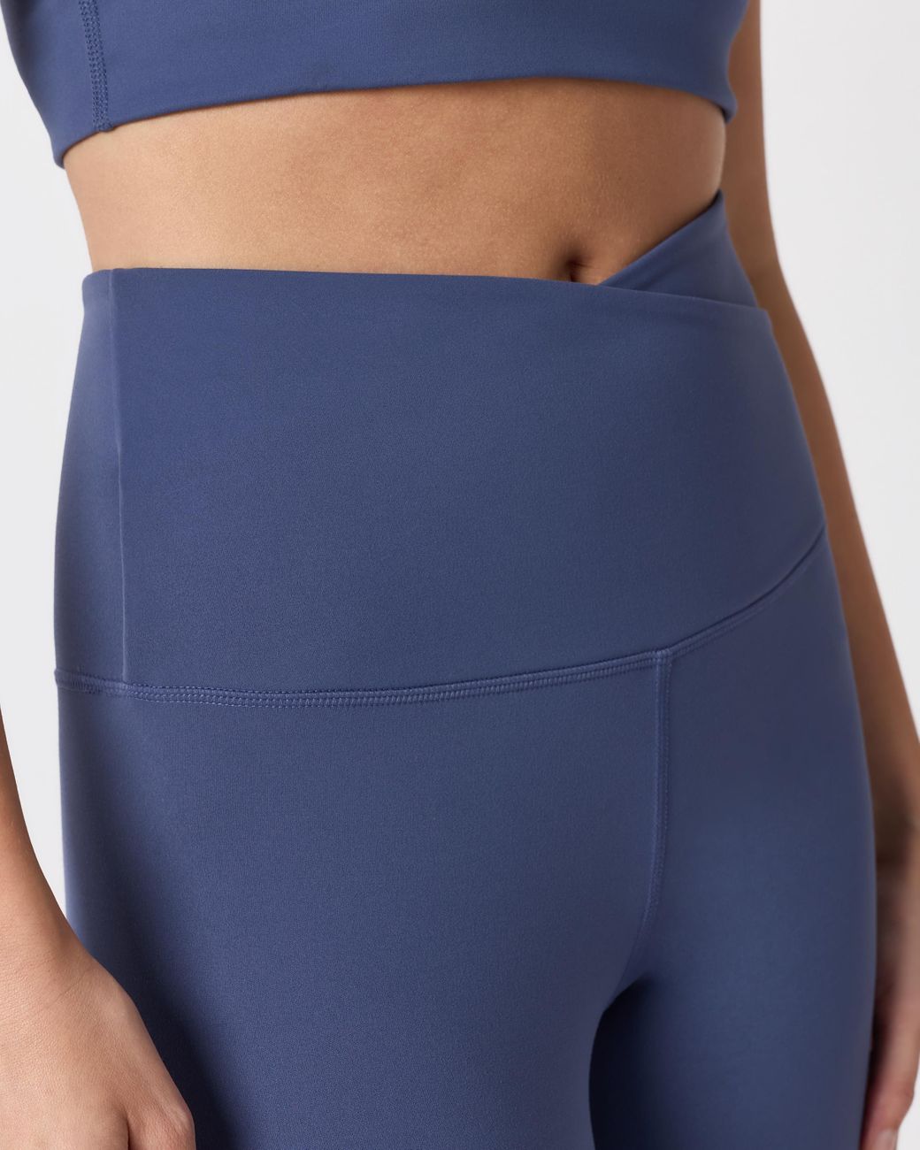 Quince Ultra-Form High-Rise Crossover Legging, Nylon/Spandex in Blue | Lyst