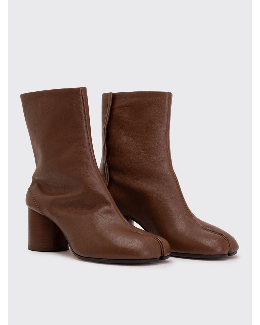 Maison Margiela Ankle Tabi Boot in Brown | Lyst