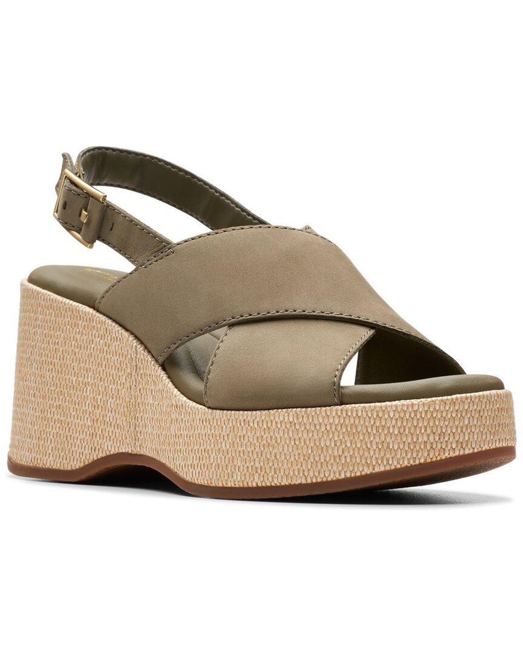 Clarks Manon Wish Leather Wedge Sandal in Metallic | Lyst