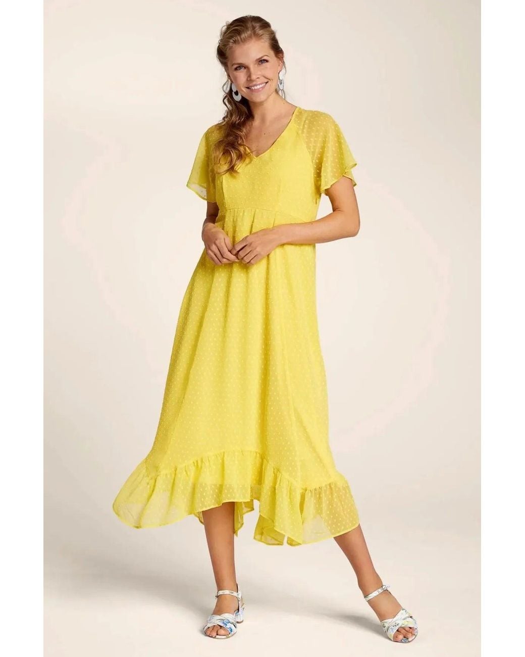 Secret Label Dobby Floaty Summer Dress in Yellow | Lyst UK