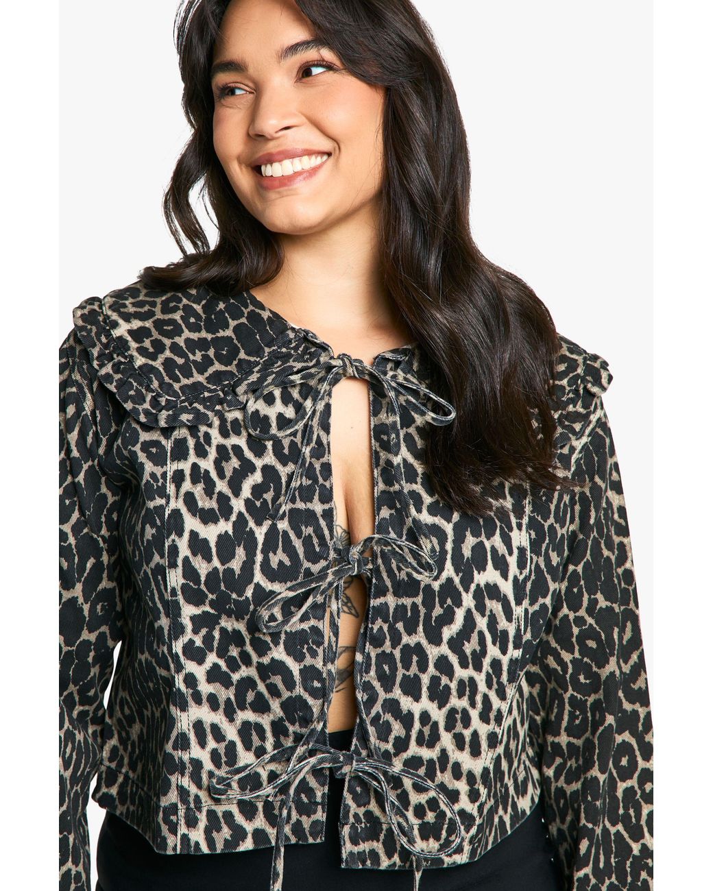 Boohoo Plus Collar Detail Leopard Bow Front Jean Jacket in Black | Lyst UK