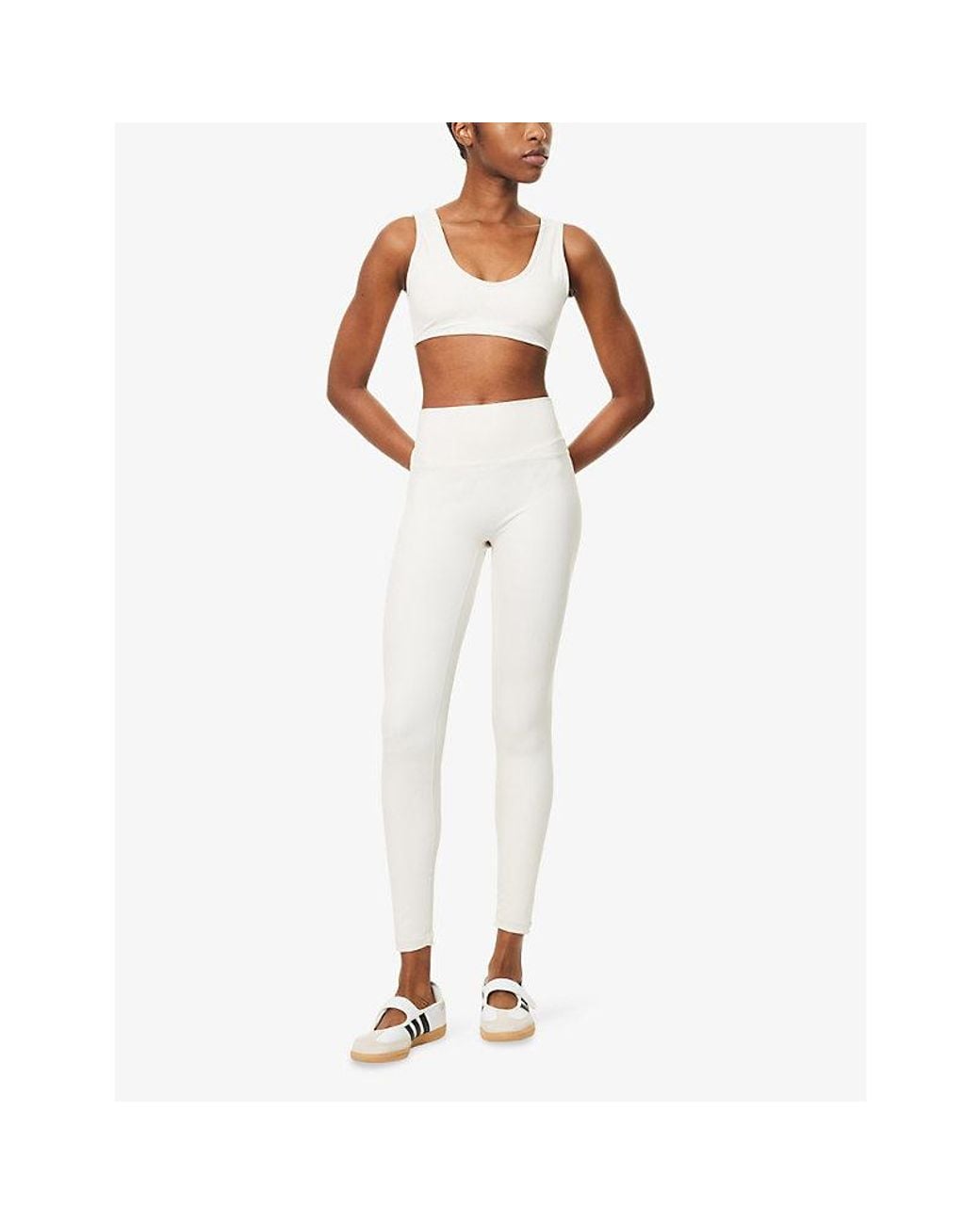 Sisterly Tribe Softsculpt Deep V-Neck Bra in White | Lyst
