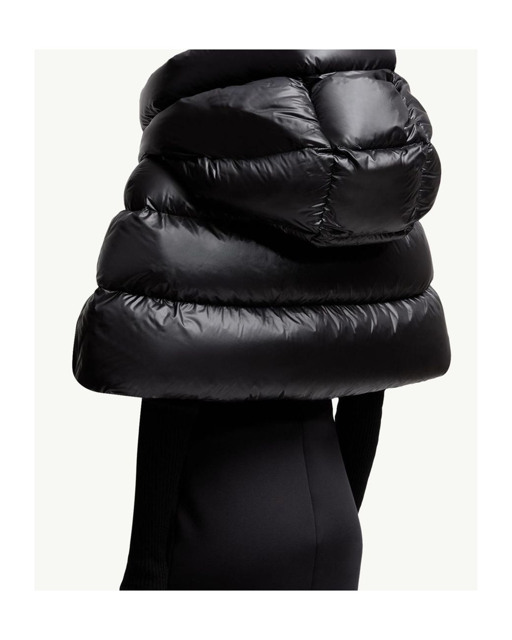 Moncler X Ee72 By Edward Enninful Hooded Down Poncho in Black | Lyst