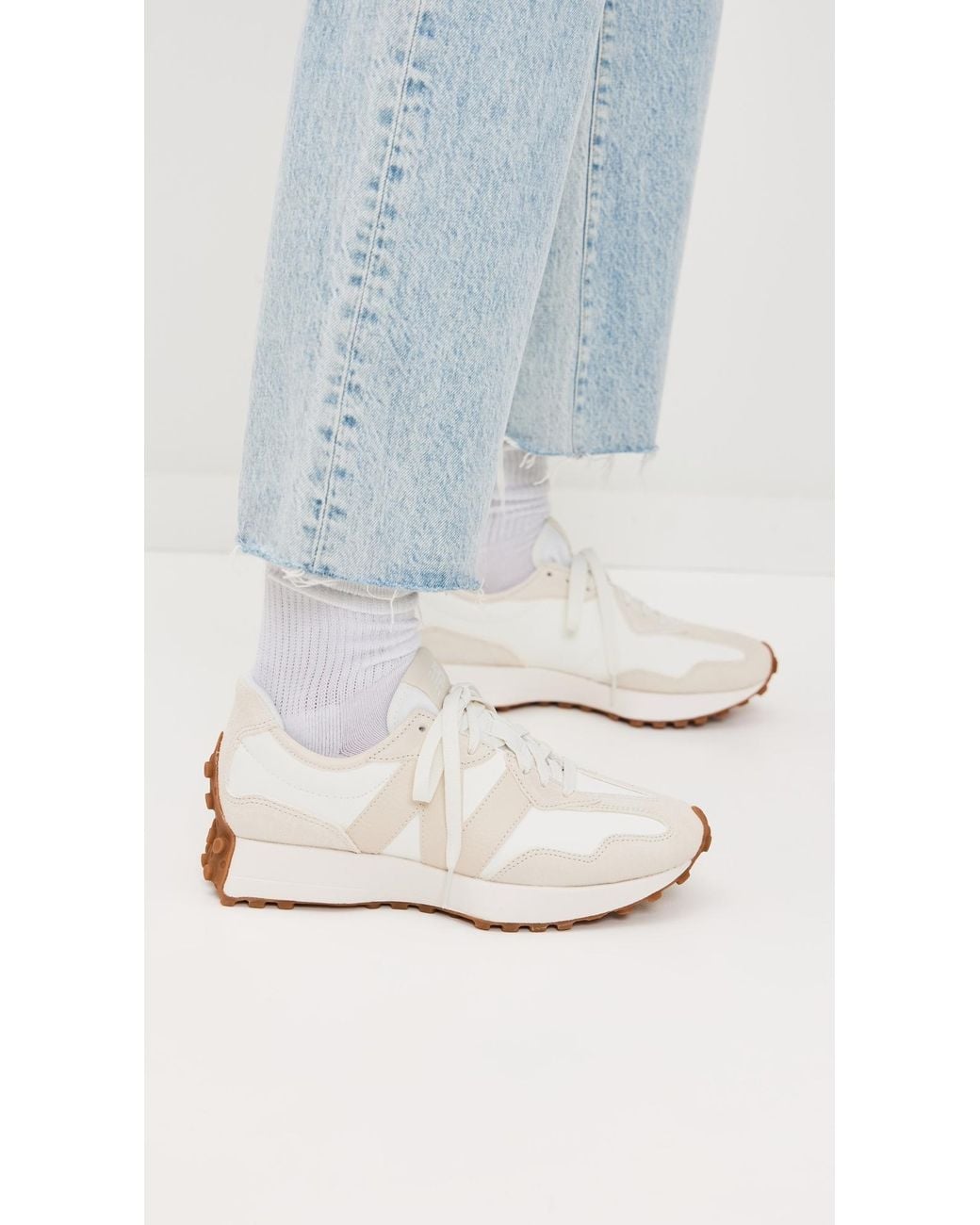 New Balance 327 Sneakers in White | Lyst