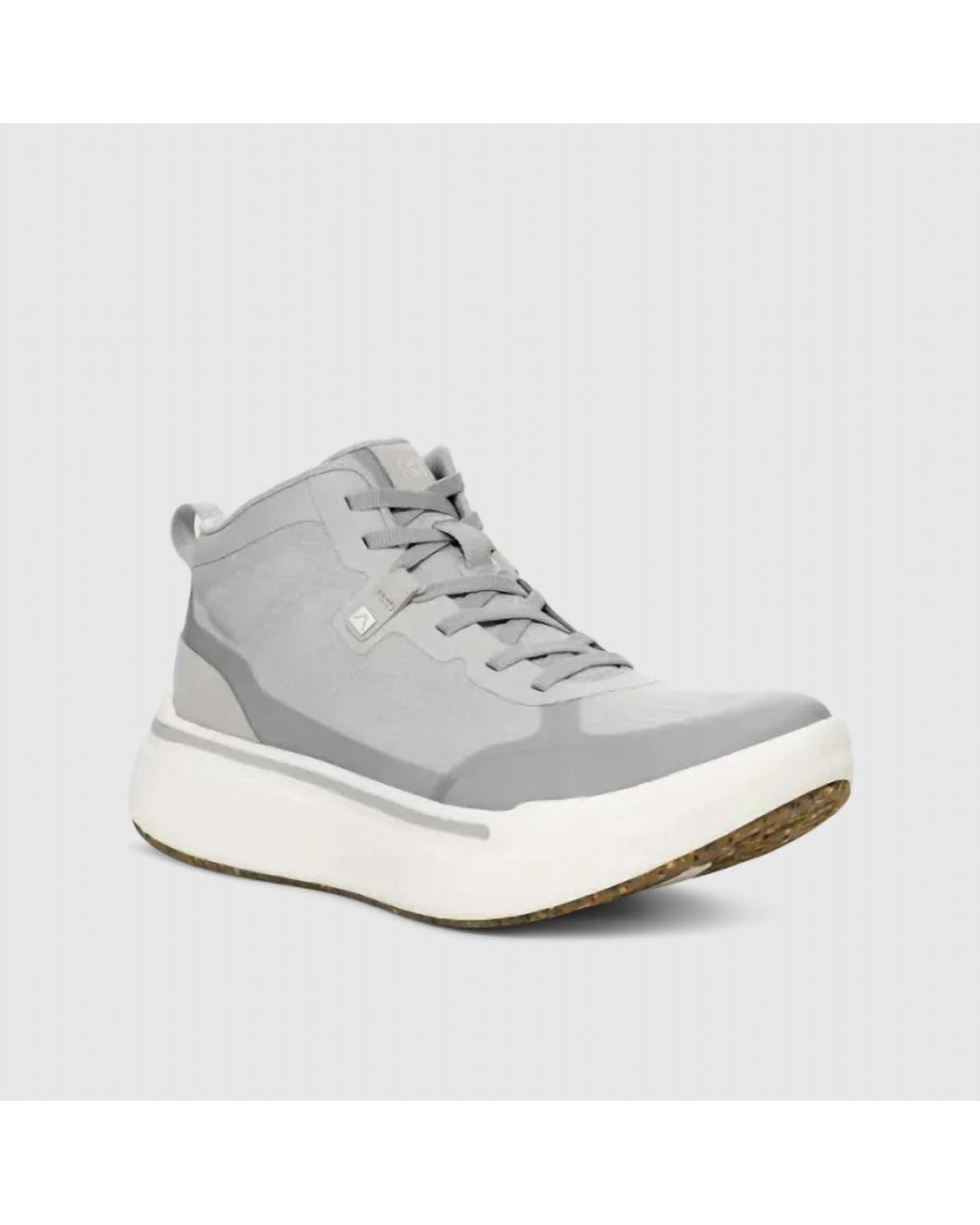 Ahnu Sequence Mid Shoes in White | Lyst