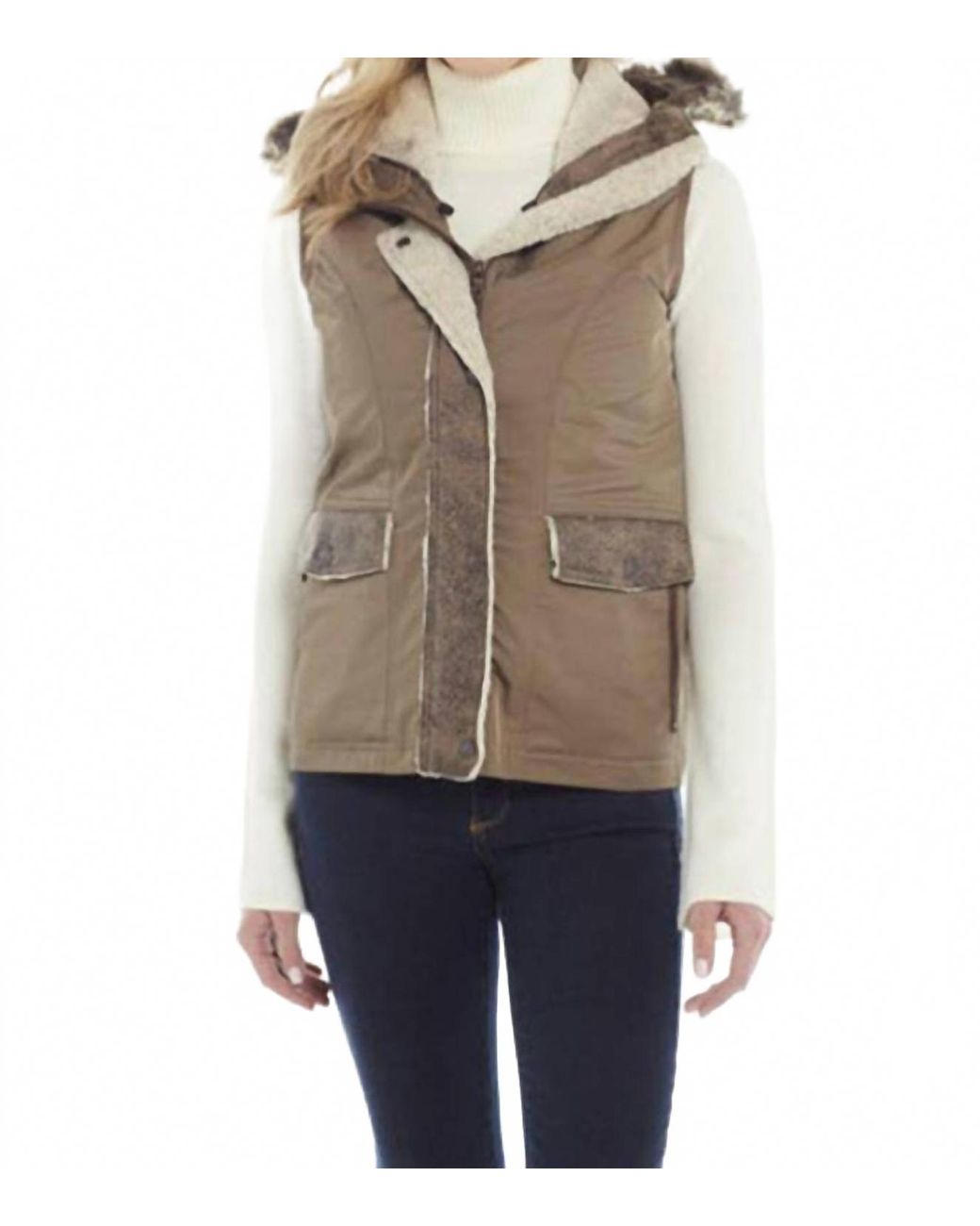 Cripple Creek Carry Hooded Vest in Natural | Lyst