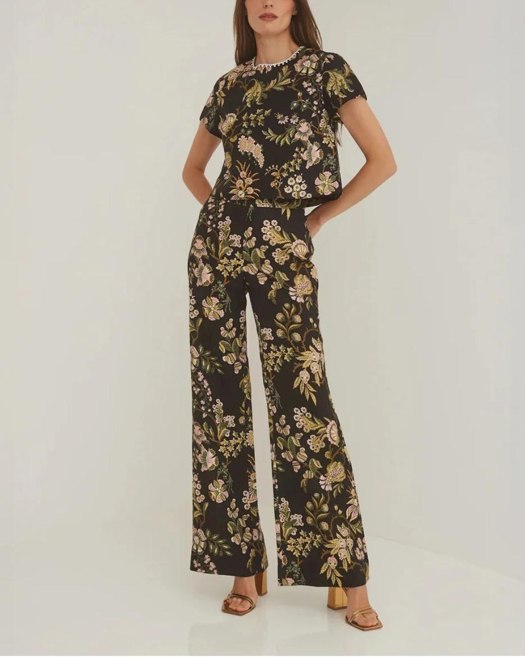 Cara Cara Hudson Top in Black | Lyst
