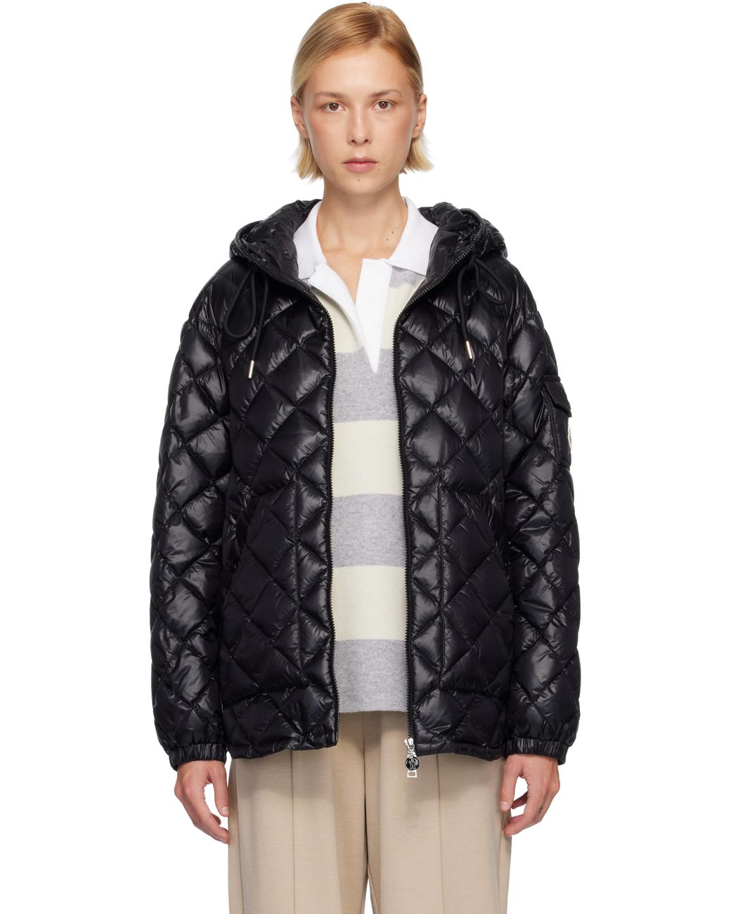 Moncler Diamond-Quilted Hooded Short Down Jacket in Black | Lyst UK