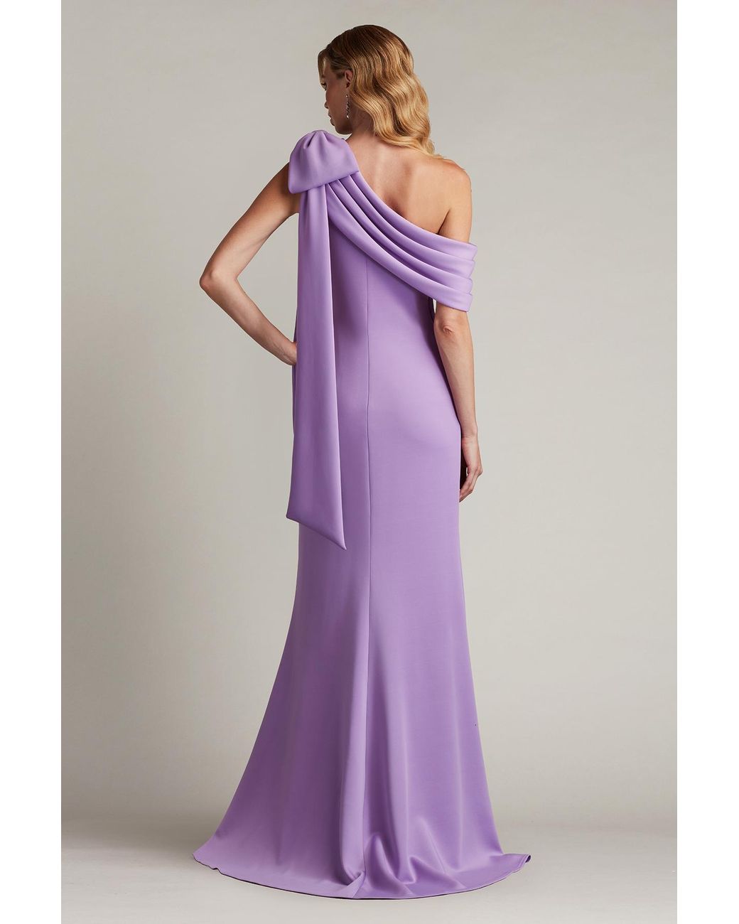 Tadashi Shoji Cassia Bow-Shoulder Crepe Gown-Phaze in Purple | Lyst