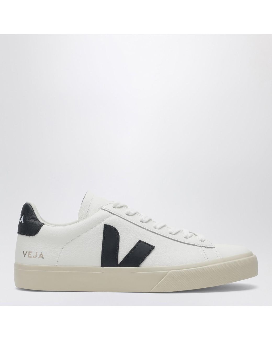 Veja Campo Sneakers in White | Lyst UK