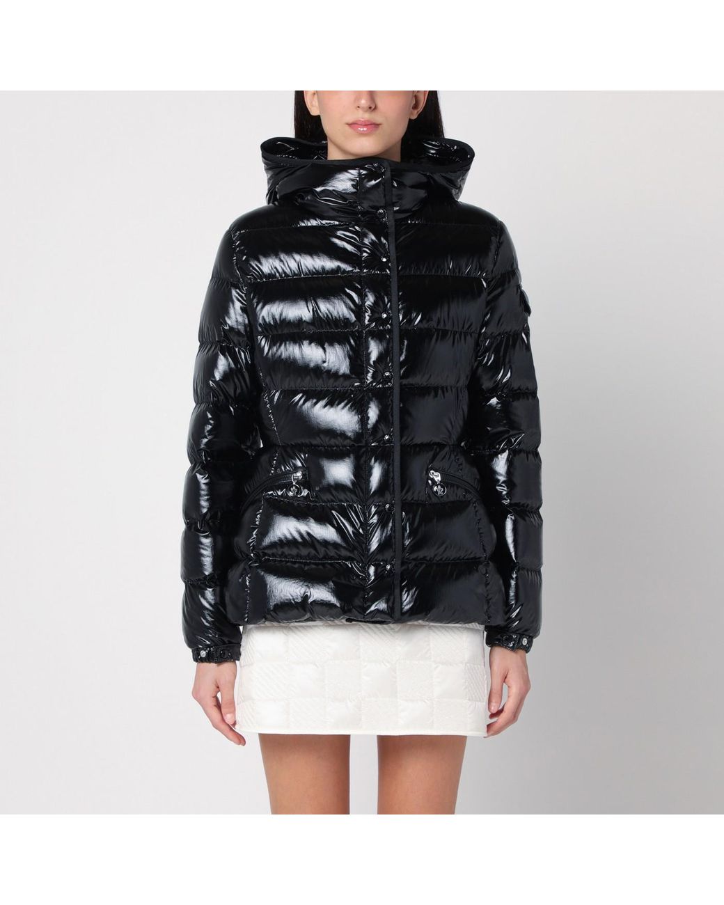 Moncler Barante Glossy Short Down Jacket in Black | Lyst