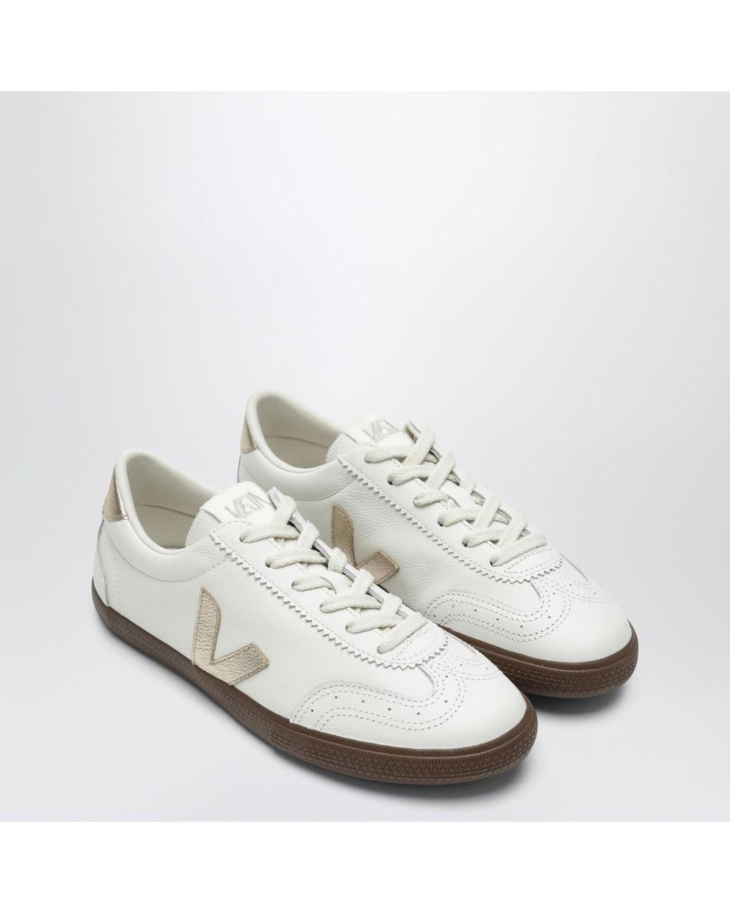 Veja Volley Sneakers in White | Lyst UK