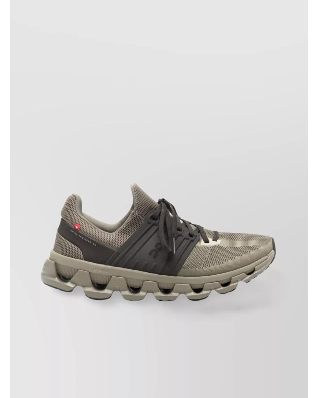 On Shoes Chunky Rubber Sole Panelled Sneakers in Gray for Men | Lyst