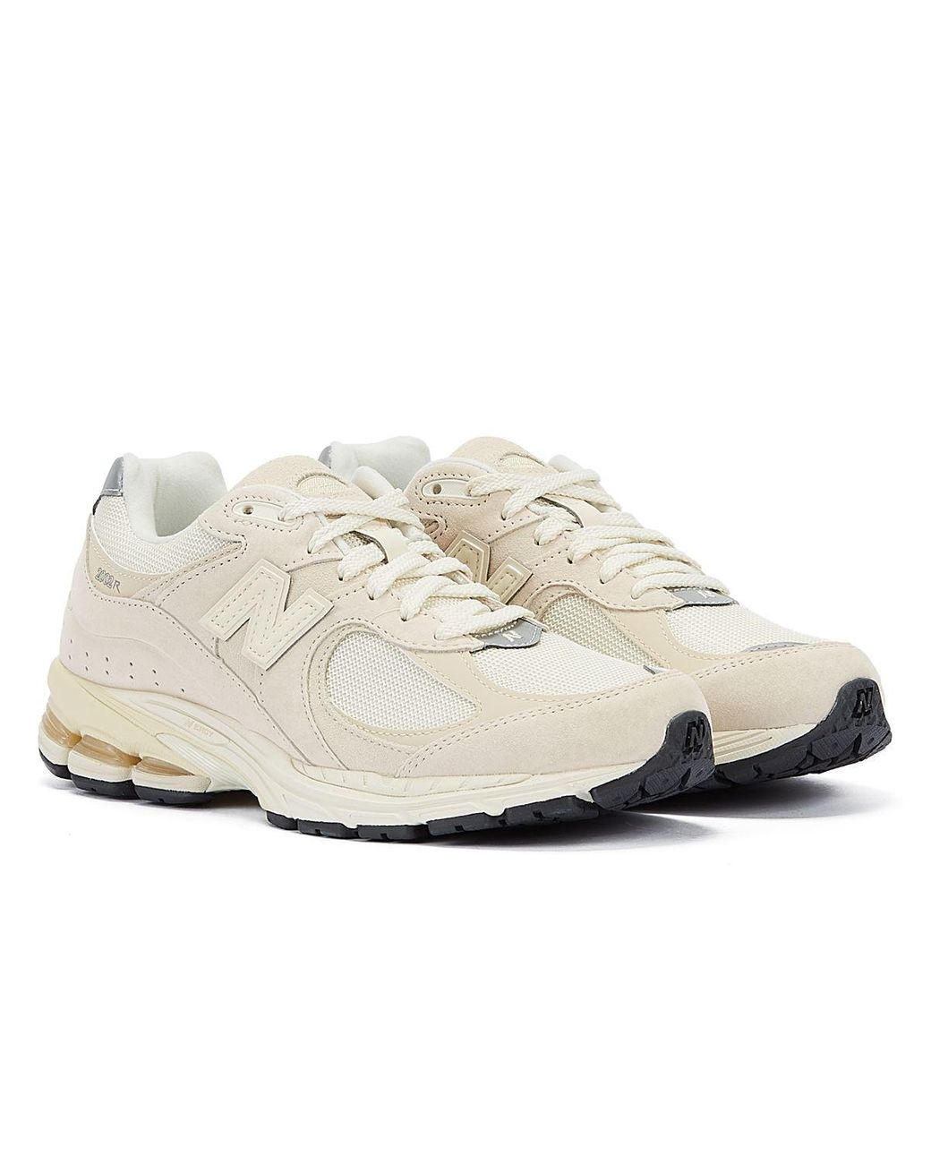 New Balance M2002 Calm Taupe Suede Trainers in White for Men | Lyst