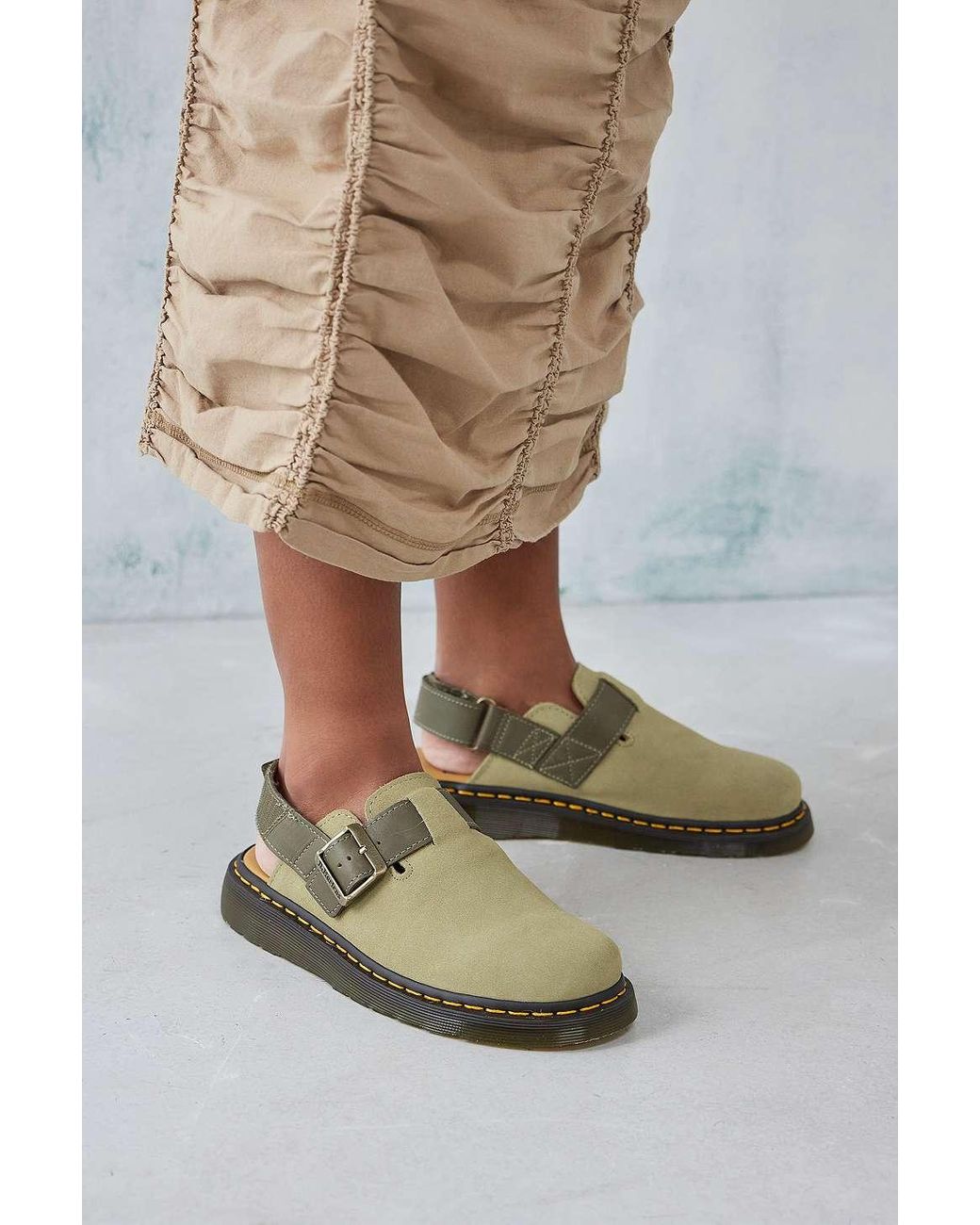 Dr. Martens Jorge Ii Olive Suede Mules in Green | Lyst UK