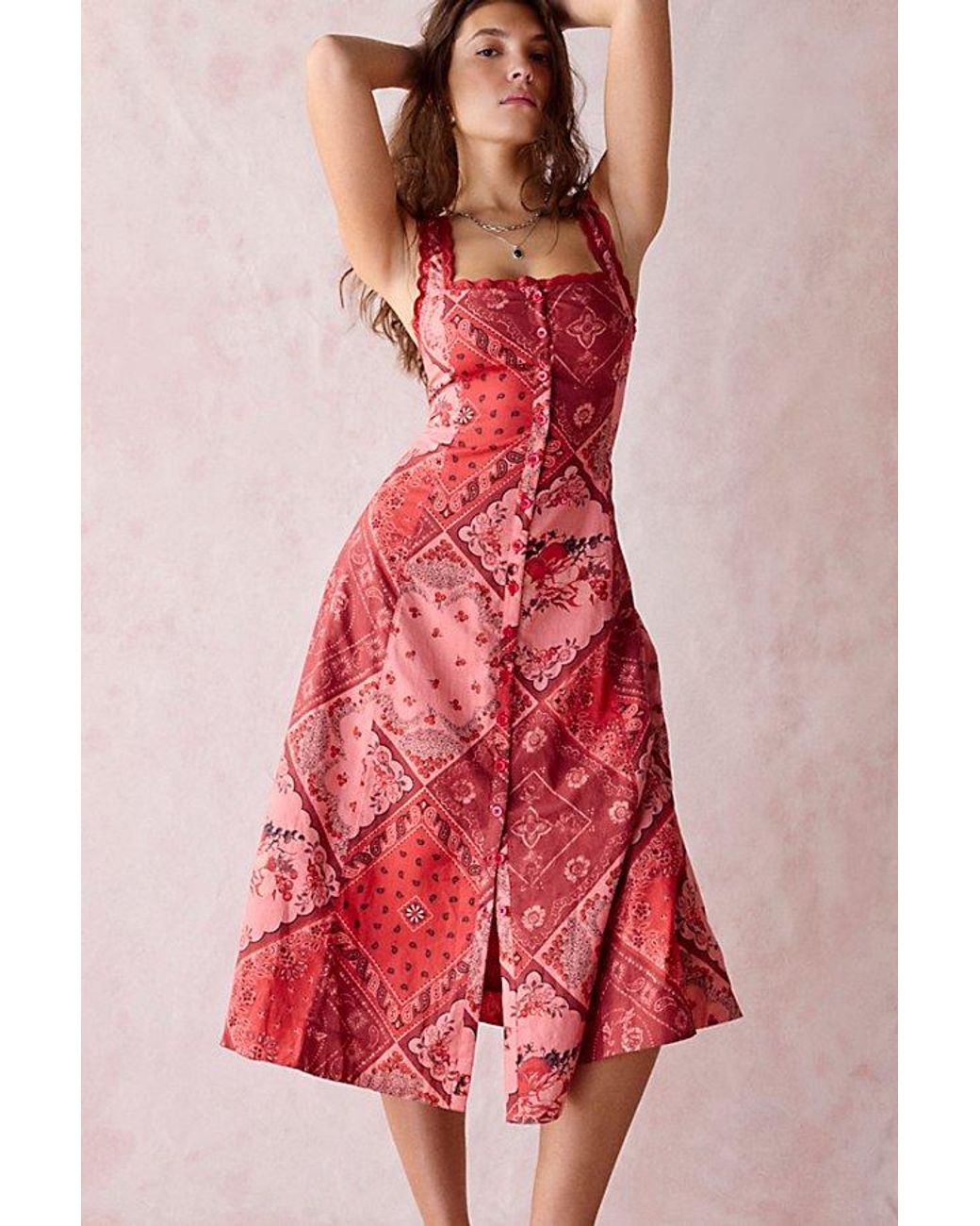 Kimchi Blue Martina Lace Trim Button-Front Midi Dress in Red | Lyst