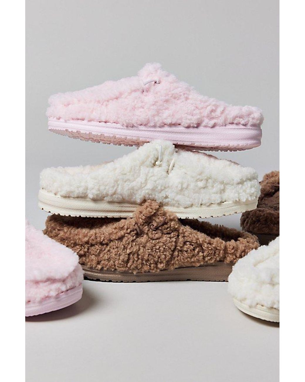 HEYDUDE Wendy Fluffy Fleece Slipper in Pink | Lyst