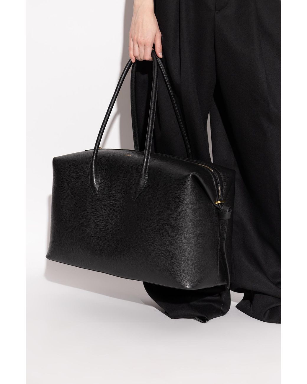 Yuzefi 'Brioche' Travel Bag in Black | Lyst