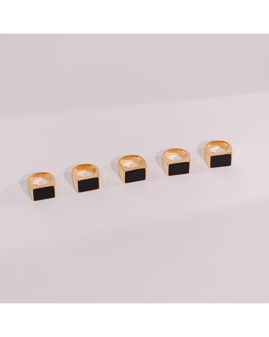 Middle Finger Onyx Jet Stone Signet in Black | Lyst