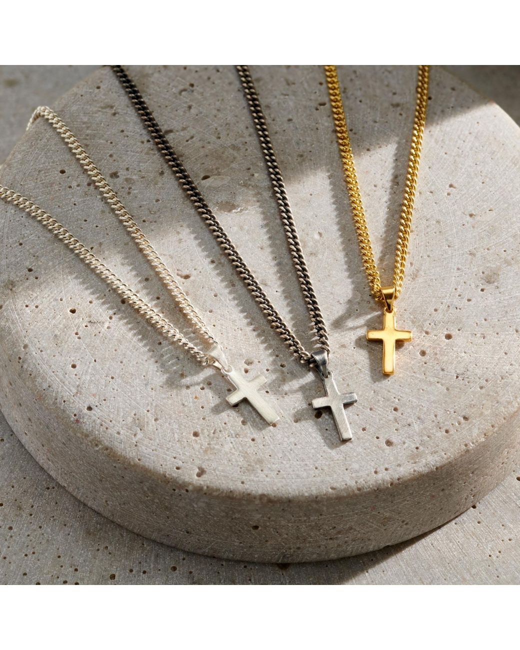 Posh Totty Designs Small Cross Pendant Necklace in Metallic for Men | Lyst