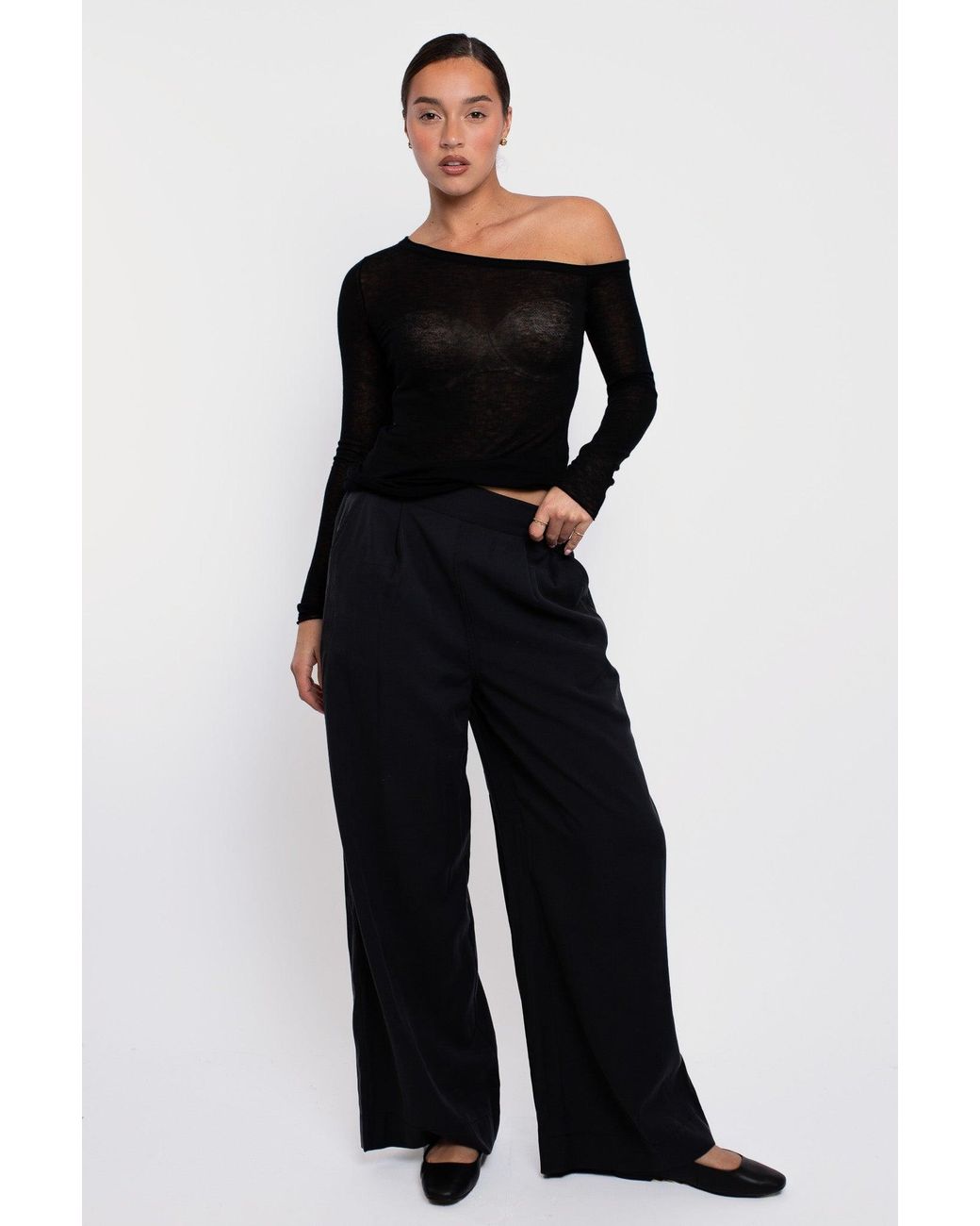 Vænn Remsen One Shoulder Sheer Knit in Black | Lyst