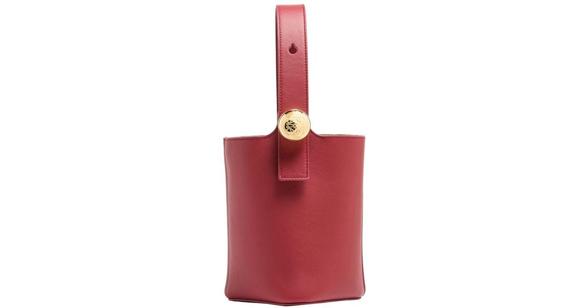Loewe Mini Pebble Bucket Bag in Red | Lyst