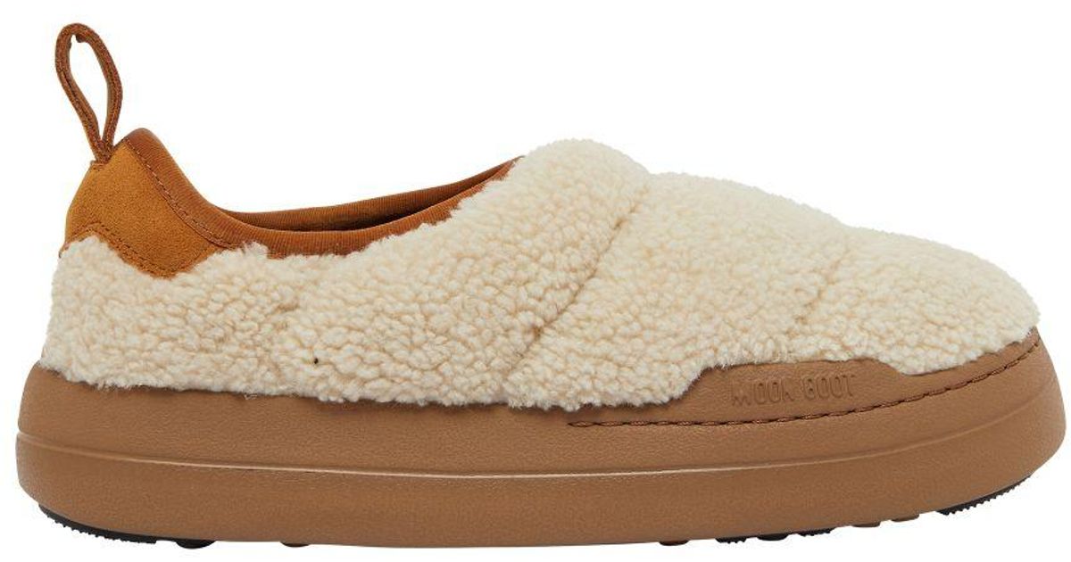 Moon Boot Park Puffer Fleece Slippers in White | Lyst