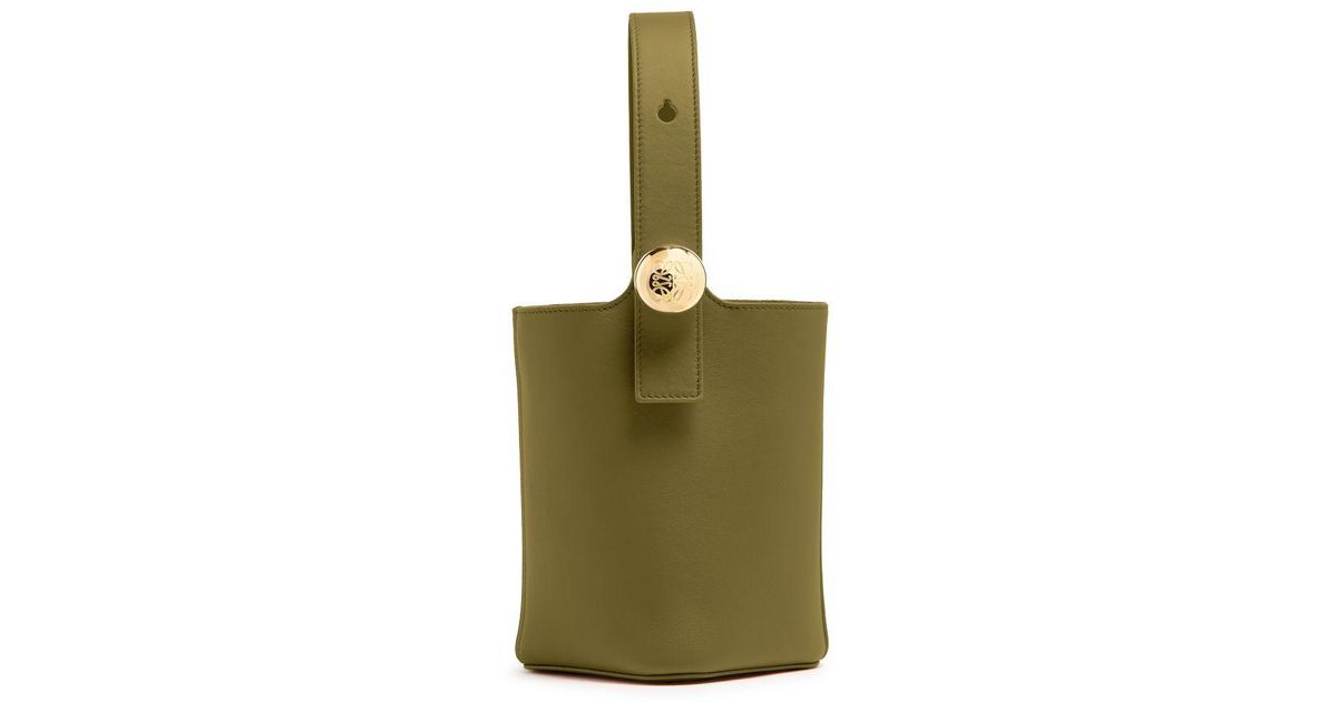 Loewe Mini Pebble Bucket Bag in Green | Lyst