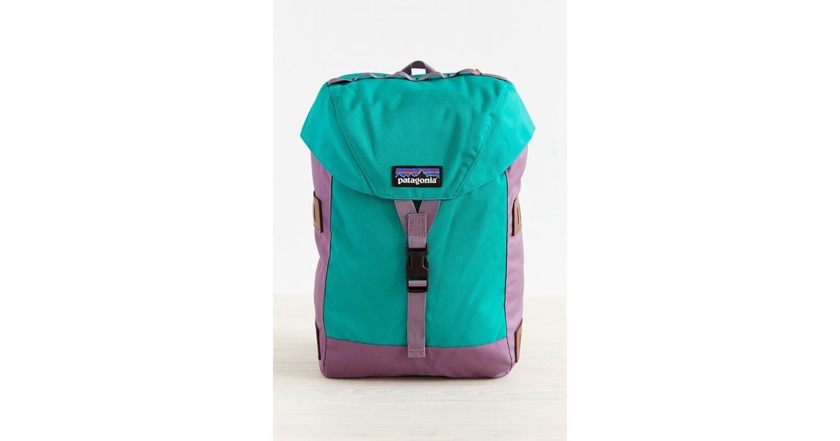 Patagonia Bonsai 14l Backpack in Green | Lyst