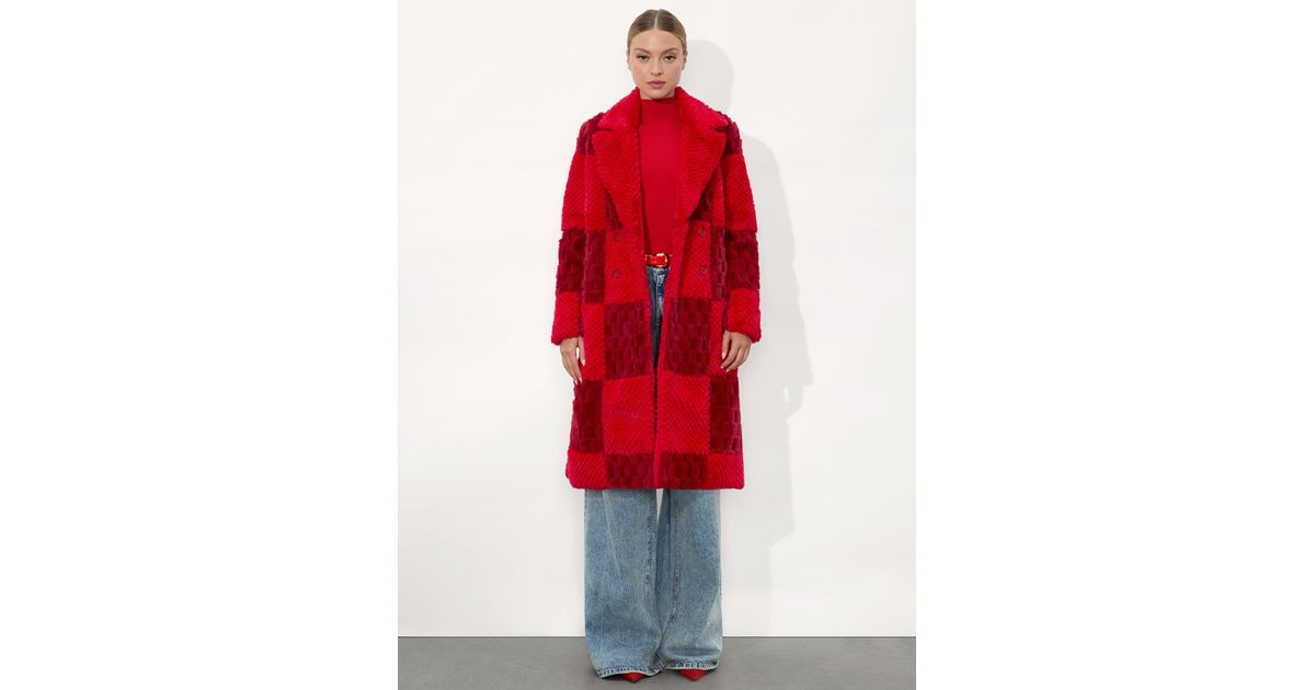 Alice + Olivia Moore Faux Fur Peacoat in Red | Lyst