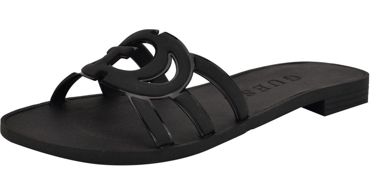 Guess Elyho Flat Sandal in Black | Lyst