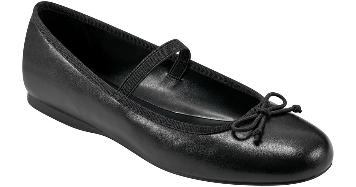 Bandolino Phalon3 Flat in Black | Lyst