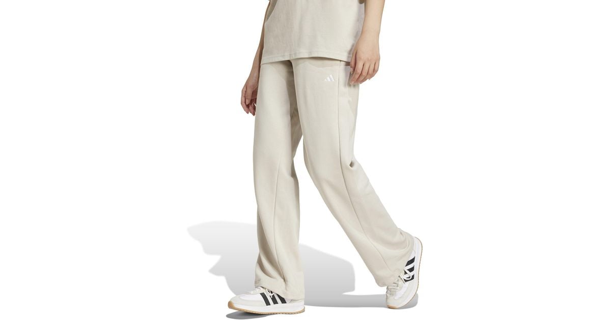 adidas S Essentials Small Logo Feelcozy Open Hem Pants in Natural | Lyst UK