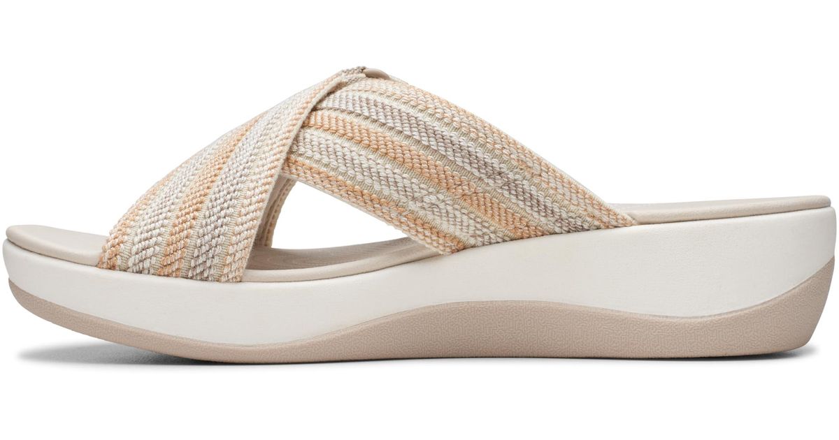Clarks Arla Wave Slide Sandal in White | Lyst