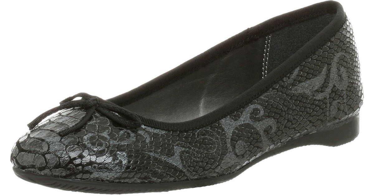 Chinese Laundry Cl By Actress in Black | Lyst